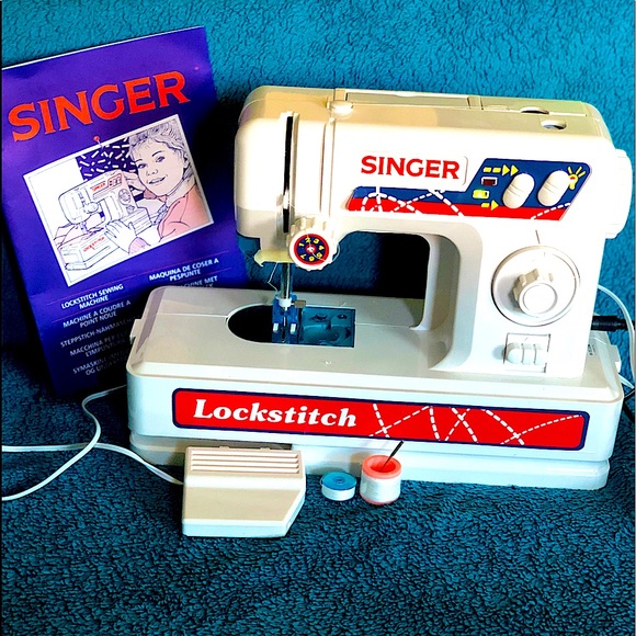 Singer | Toys | Vintage Kids Singer Lockstitch Sewing Machine | Poshmark